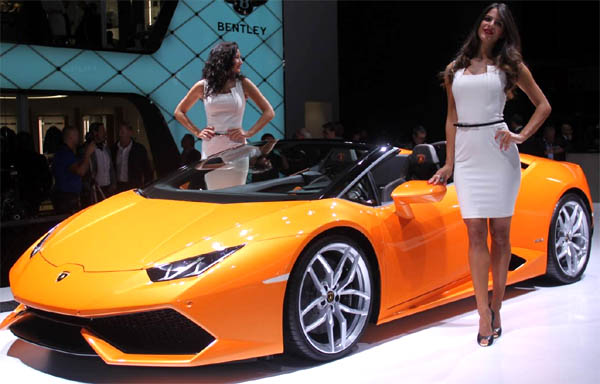 Girls of the Auto Shows