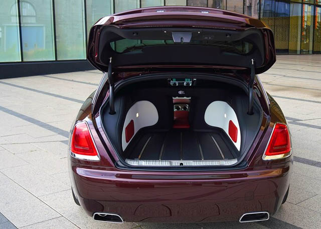 Rolls Royce Wraith Silver Spectre wagon